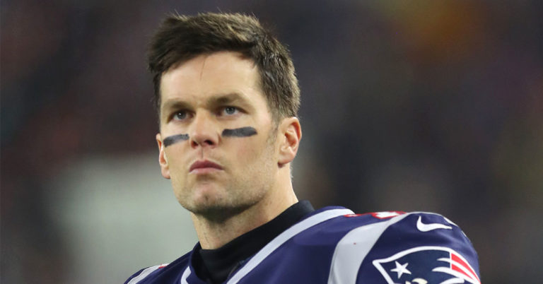 Tom Brady Left The New England Patriots And Signed With This Team ...