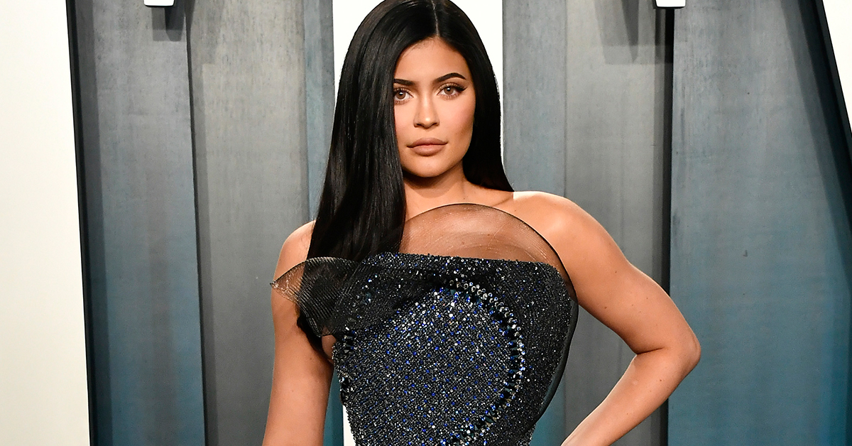 Inside Kylie Jenner’s Private Jet - POPSTAR!