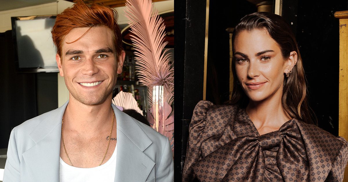 KJ Apa & Clara Berry Are Over - POPSTAR!