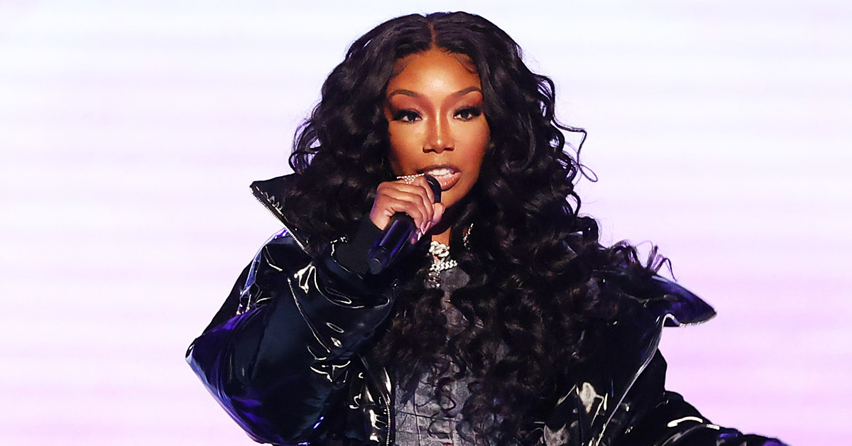 Brandy Walks Out Mid-Concert During ‘The Boy is Mine’ Tour With Monica ...